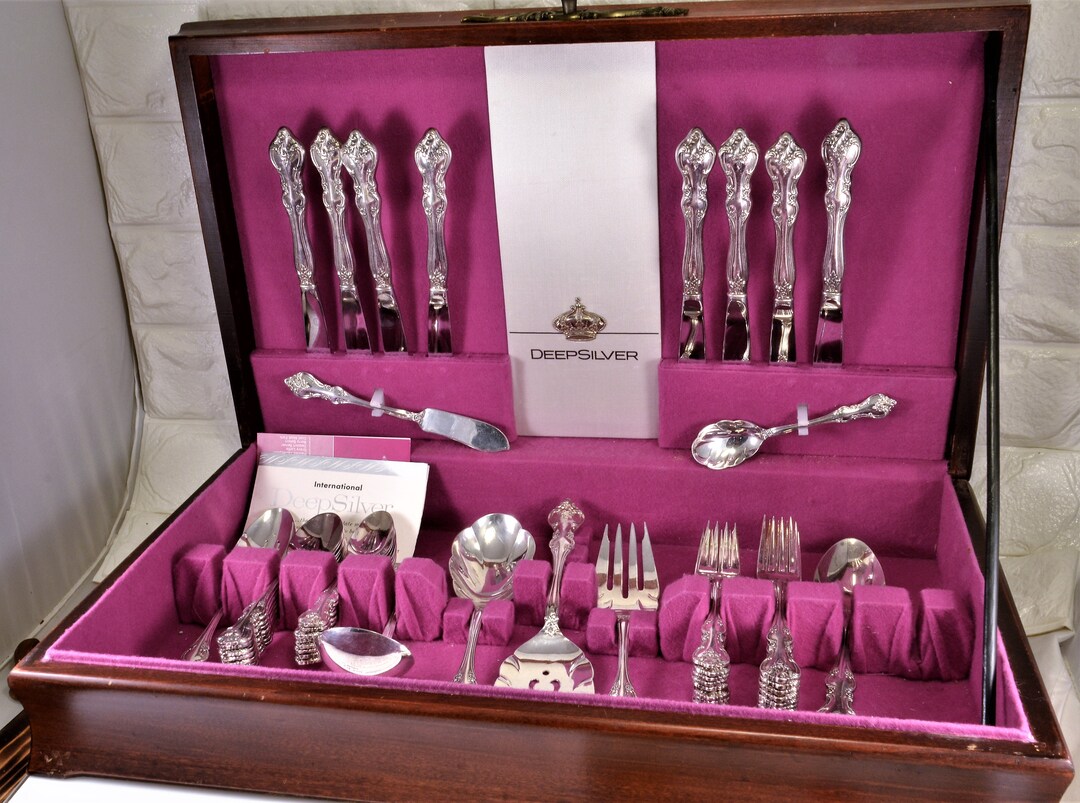 International ORLEANS Silverware Deep Silver Silverplate Flatware Set ...
