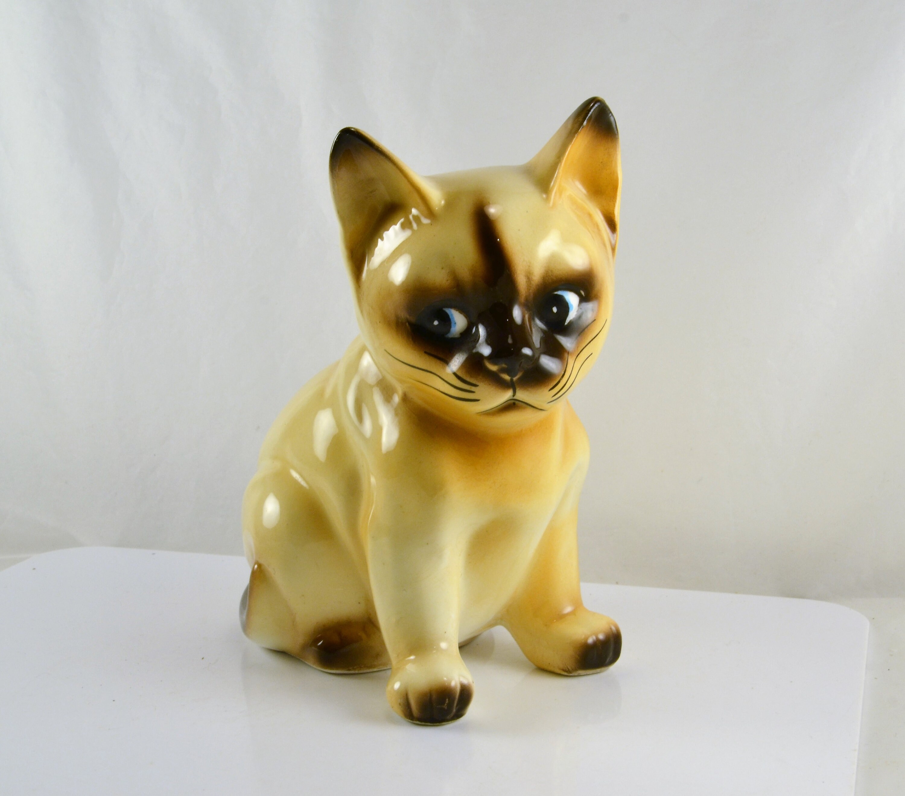 Siamese Cat Kitten Figurine Ceramic Pottery Piercing Blue Eyes Over 6 ...