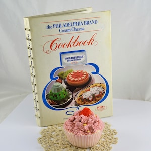 Cookbook Philadelphia Brand Cream Cheese First Edition Copyright 1981 ...