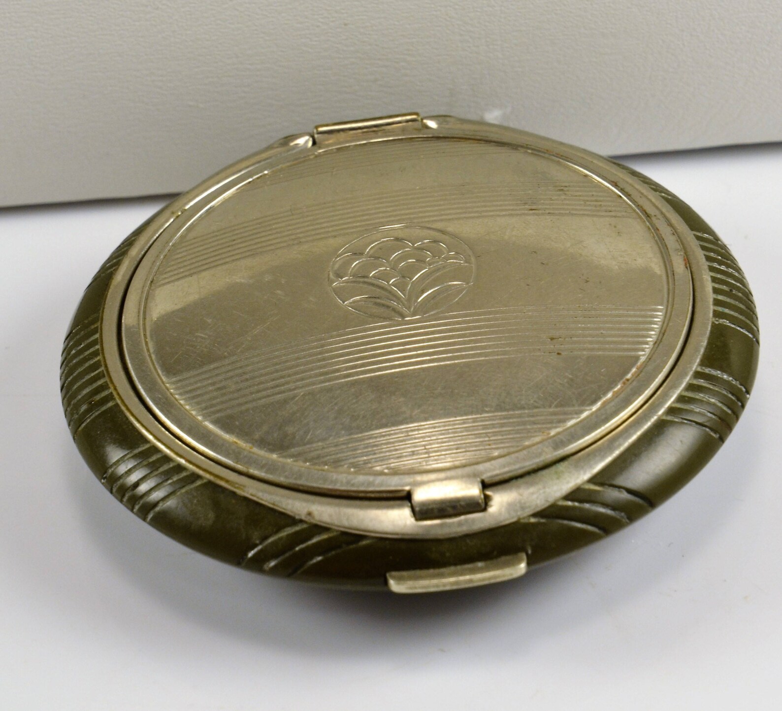 Richard Hudnut Compact Double Rouge Powder Olive Green | Etsy