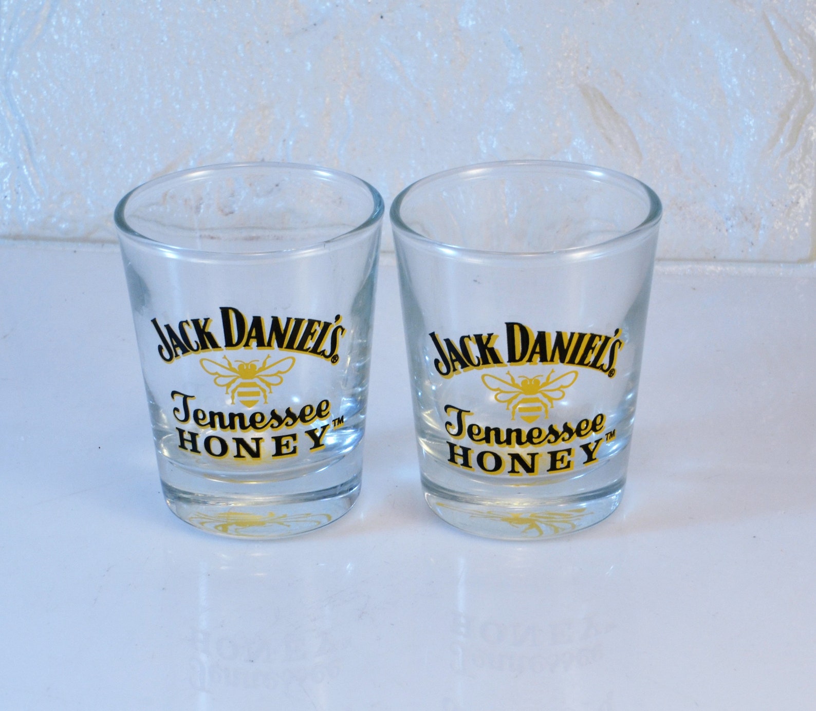 Jack Daniels Tennessee HONEY Shot Glasses With BEE Logo on Bottom and ...