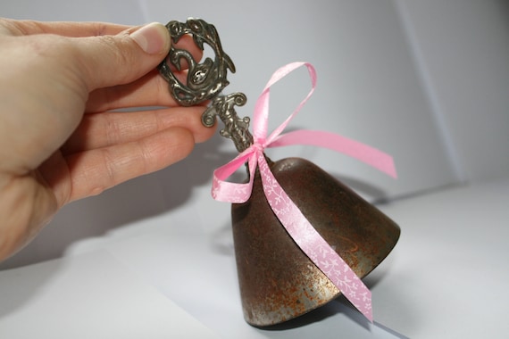 Bell Vintage Dinner Bell Cast Iron Bell Ringing Bell Hand - Etsy