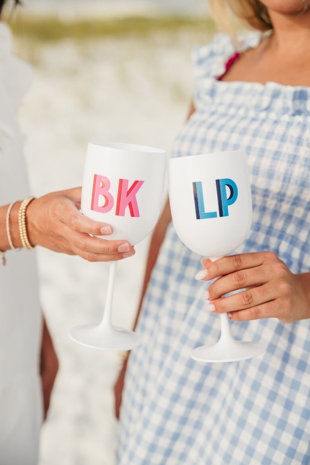 Monogrammed Solid Wine Glasses - Etsy