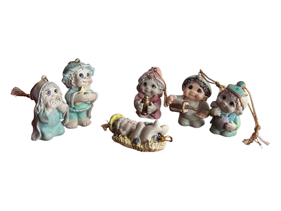 Vintage 2001 Giftco Dreamsicles Polystone 6 Pc. Mini Nativity Ornament ...