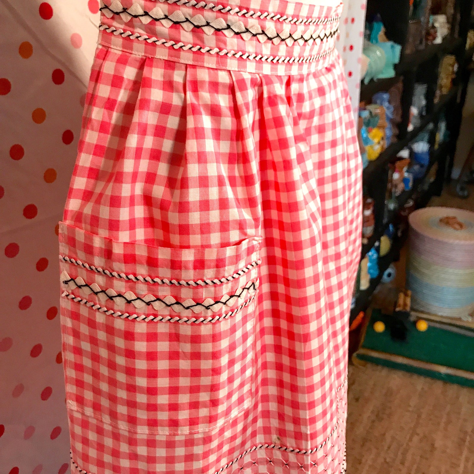 PINK White Gingham Plaid Check Apron With Embroidery Vintage - Etsy