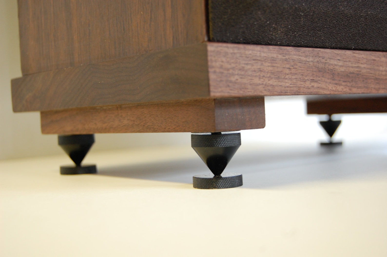 Audiophile Walnut Isolation Platform Speaker Amp - Etsy