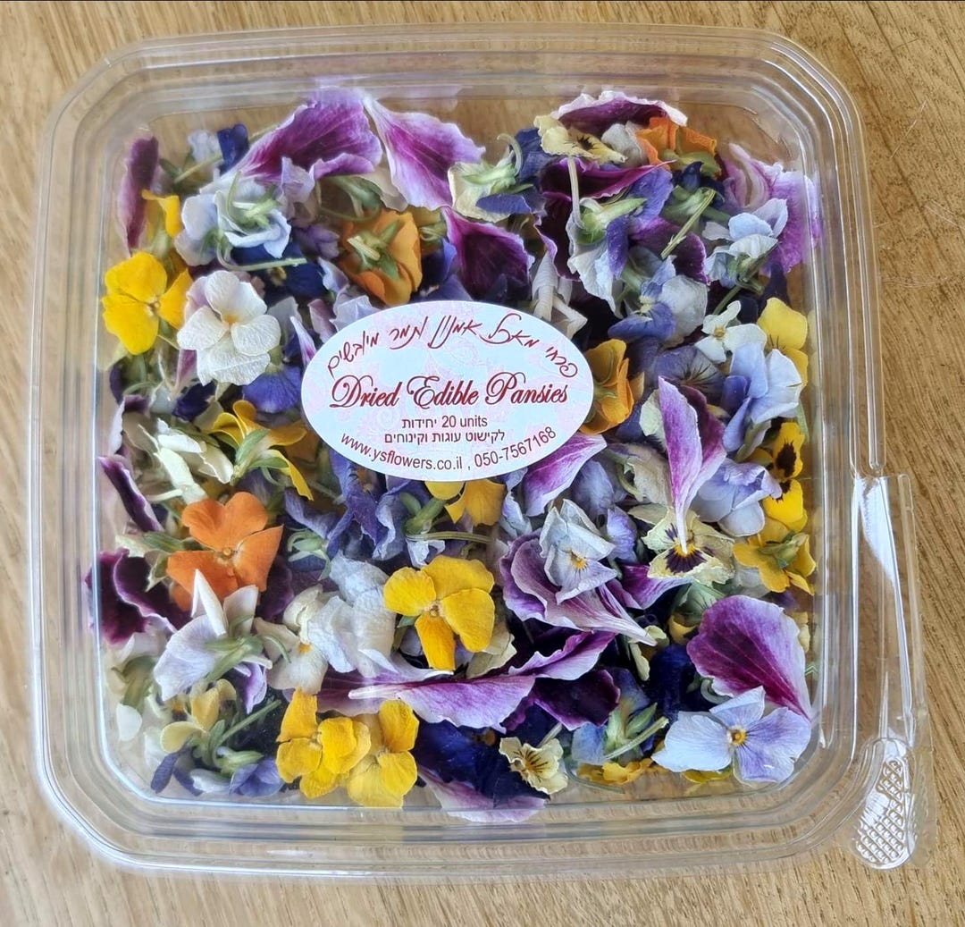 Dried Edible Pansies. Lovely for Cake Decorations and Drink Toppers ...