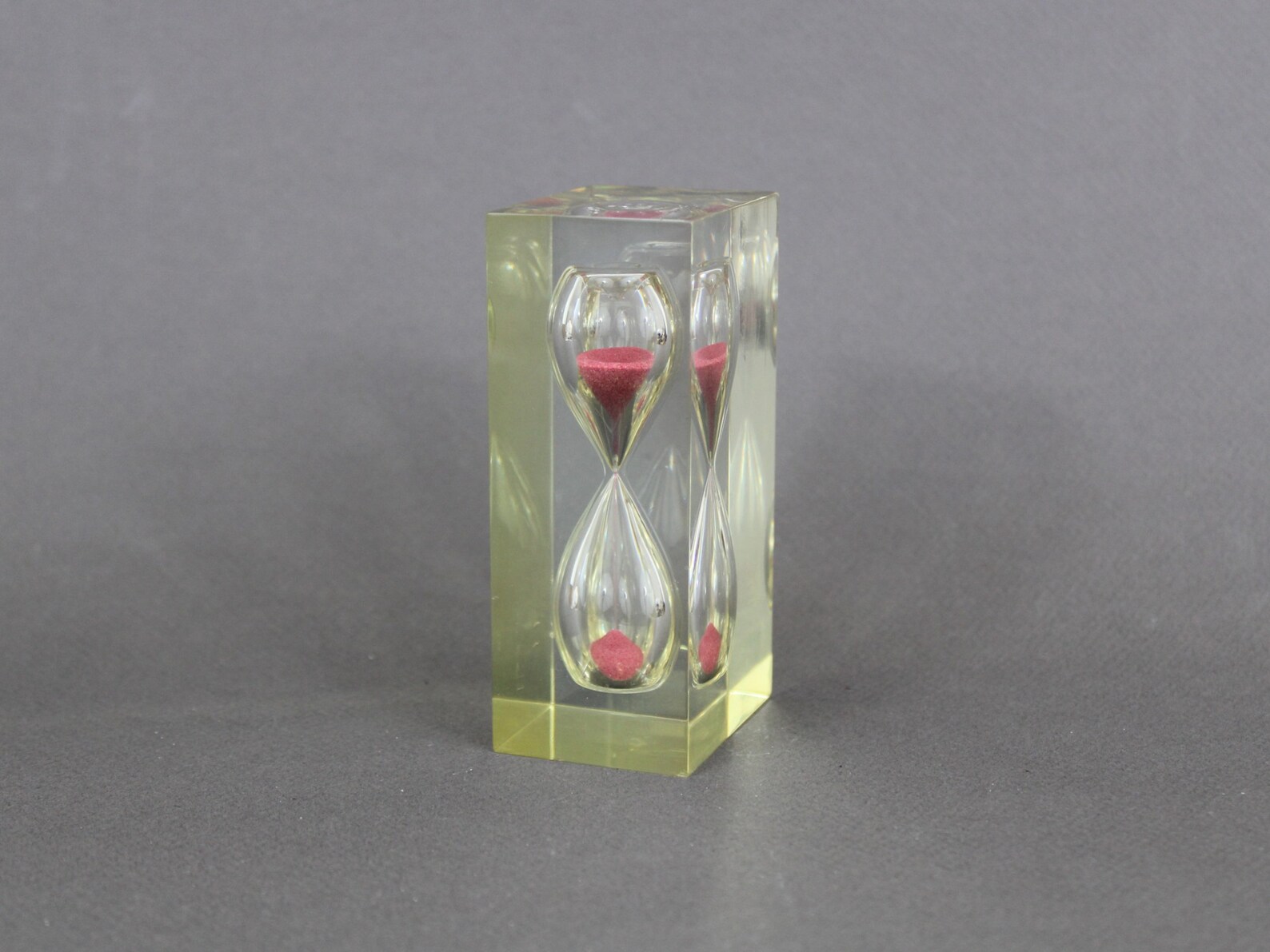 Vintage 1970s Small Hourglass Sand Timer Resin Inclusion - Etsy