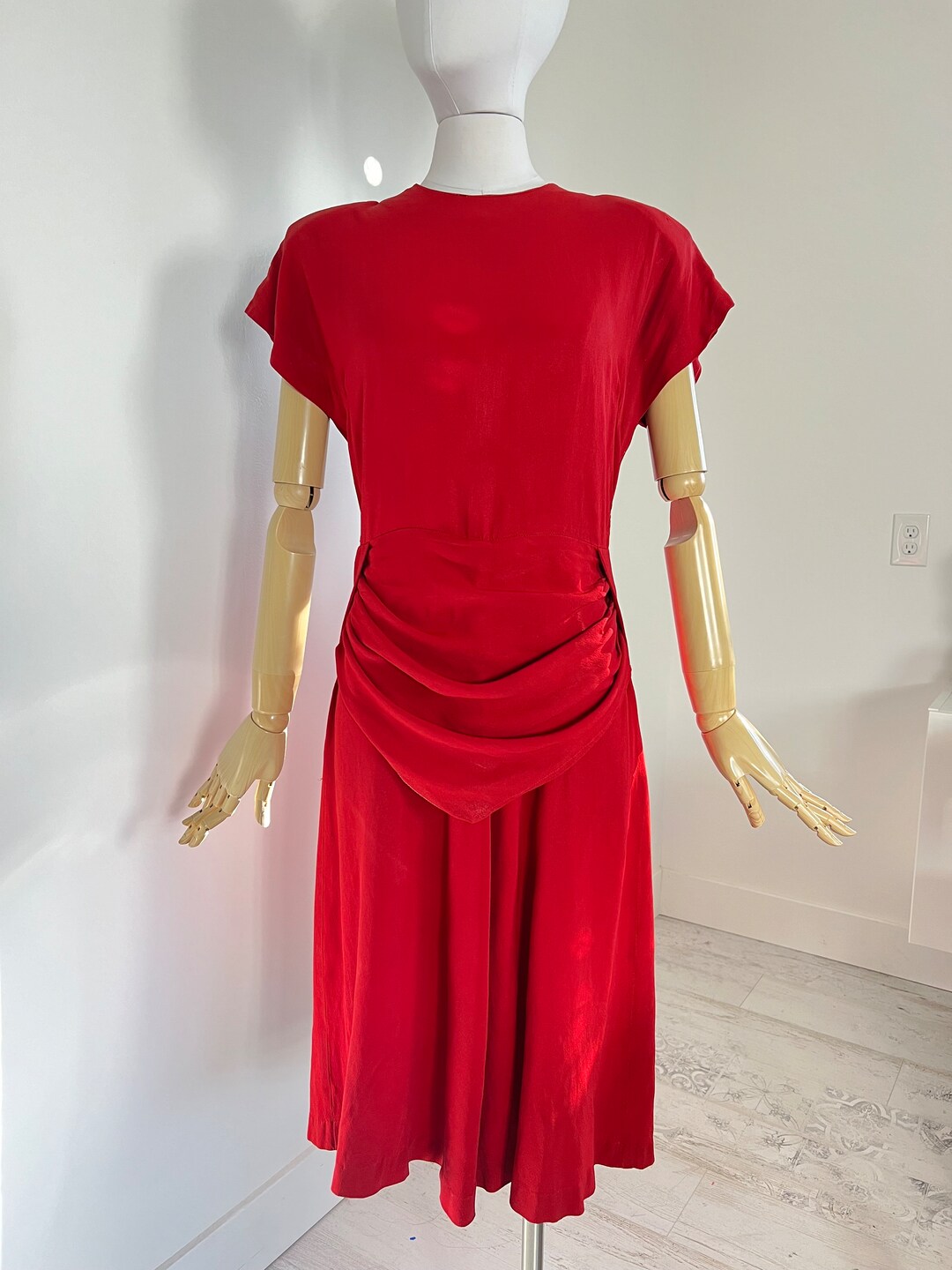 1940s Vintage 1940's Fire Engine Red Rayon Crepe Dress - Etsy