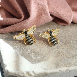 Bee Stud Earrings, Bee Jewelry, Bumblebee Earrings, Minimalist Stud Earrings, Honeybee Earrings ...