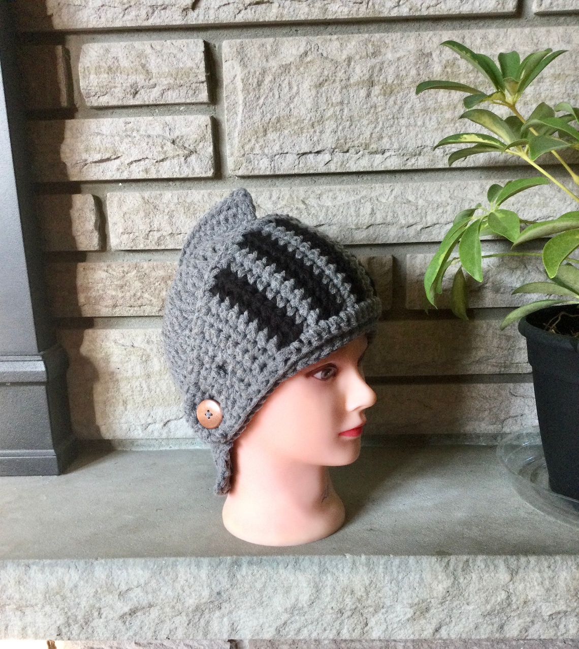 Knights Helmet / Crochet Hat - Etsy Canada