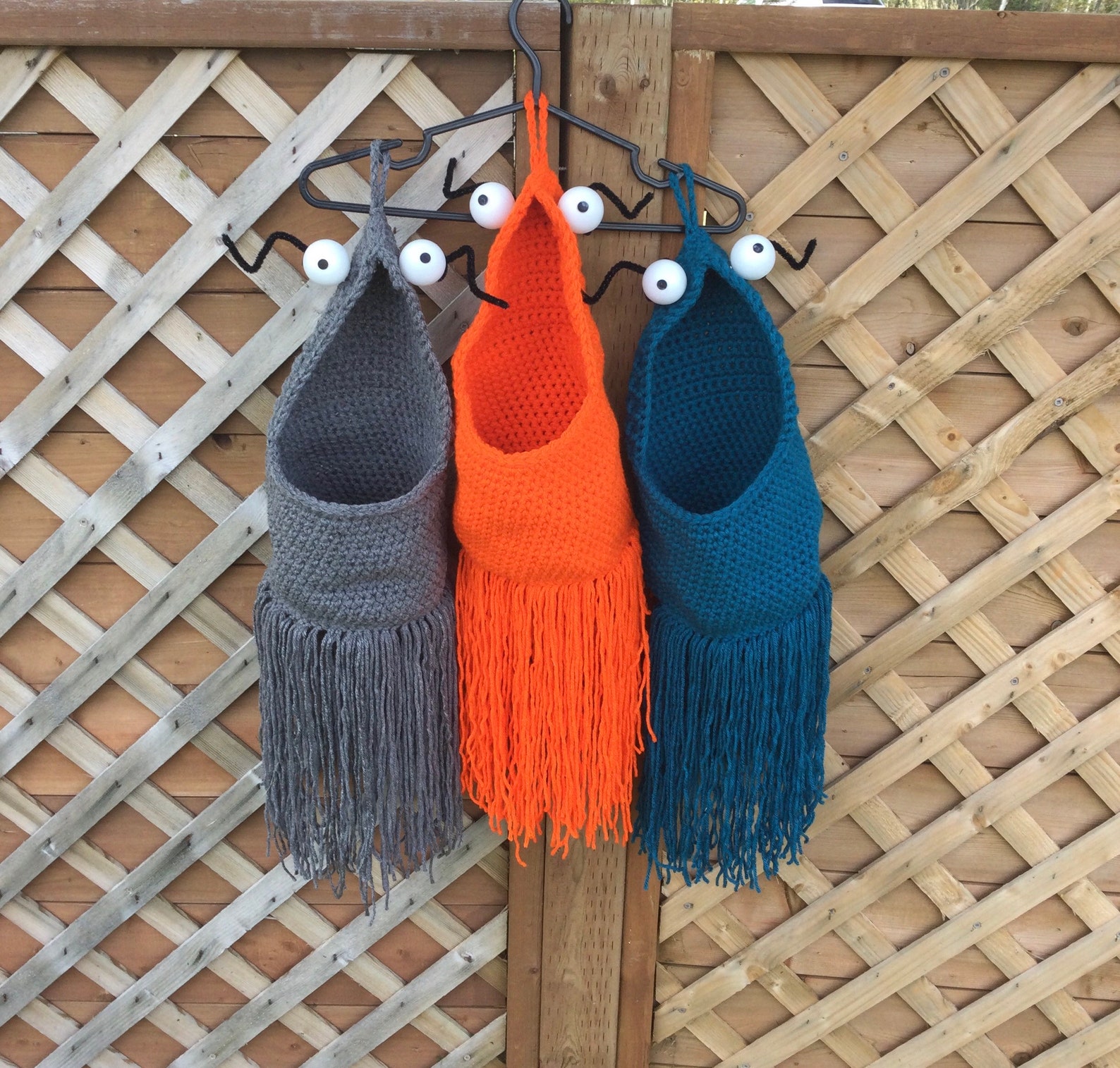 Crochet Yip Yip / Yip Yip / Alien / Crochet Bag Holder / - Etsy Canada
