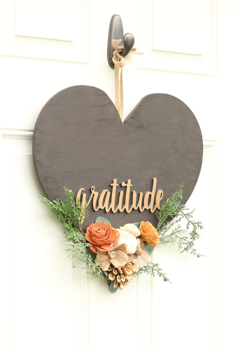 Wood Flowers Farmhouse Wreath Heart Shaped Wreath | Etsy