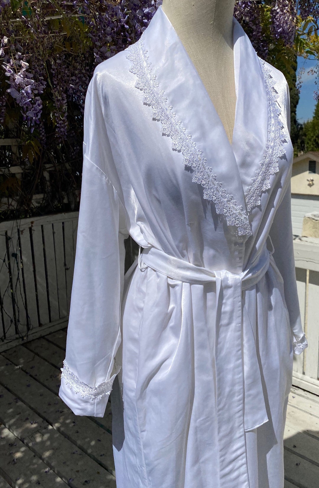 SALE Cuddleskin Shawl Collar Robe in White in S/M - Etsy