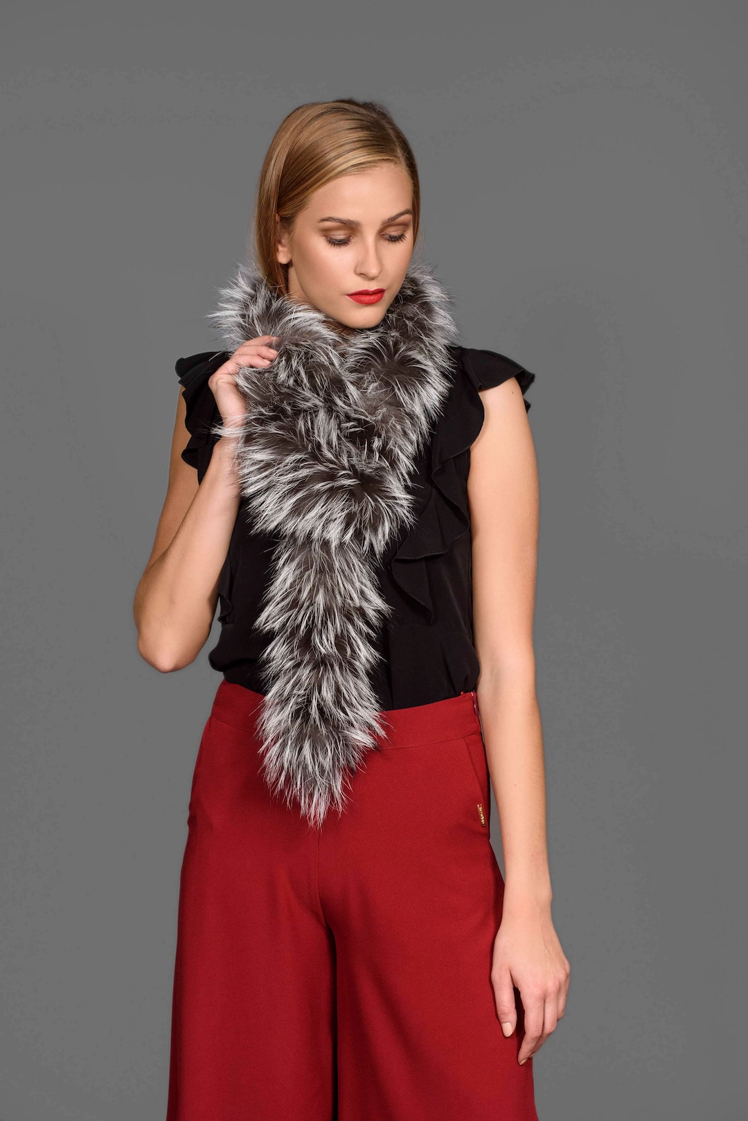 Silver Fox Scarf. Handmade Sewed in Round Shape. - Etsy