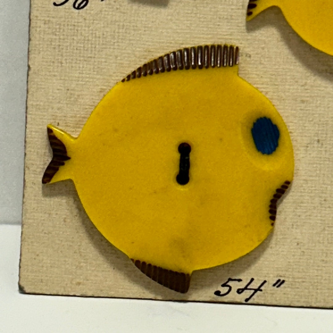 3 Yellow Fish Handpainted Novelty Buttons 1950's Original Vintage ...