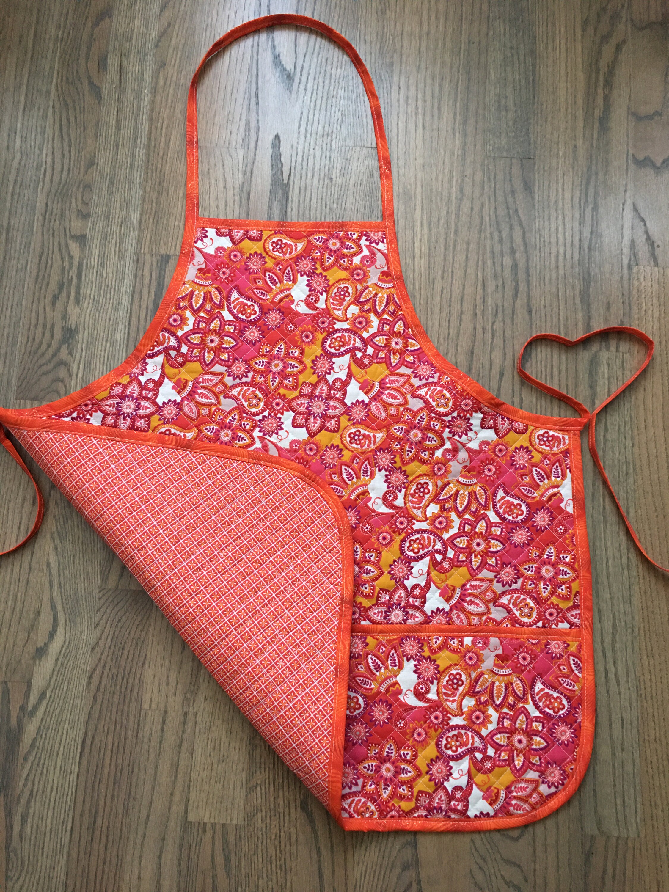 Unique Quilted Kitchen Set, Apron and Pot Holder, Perfect Gift for Mom ...