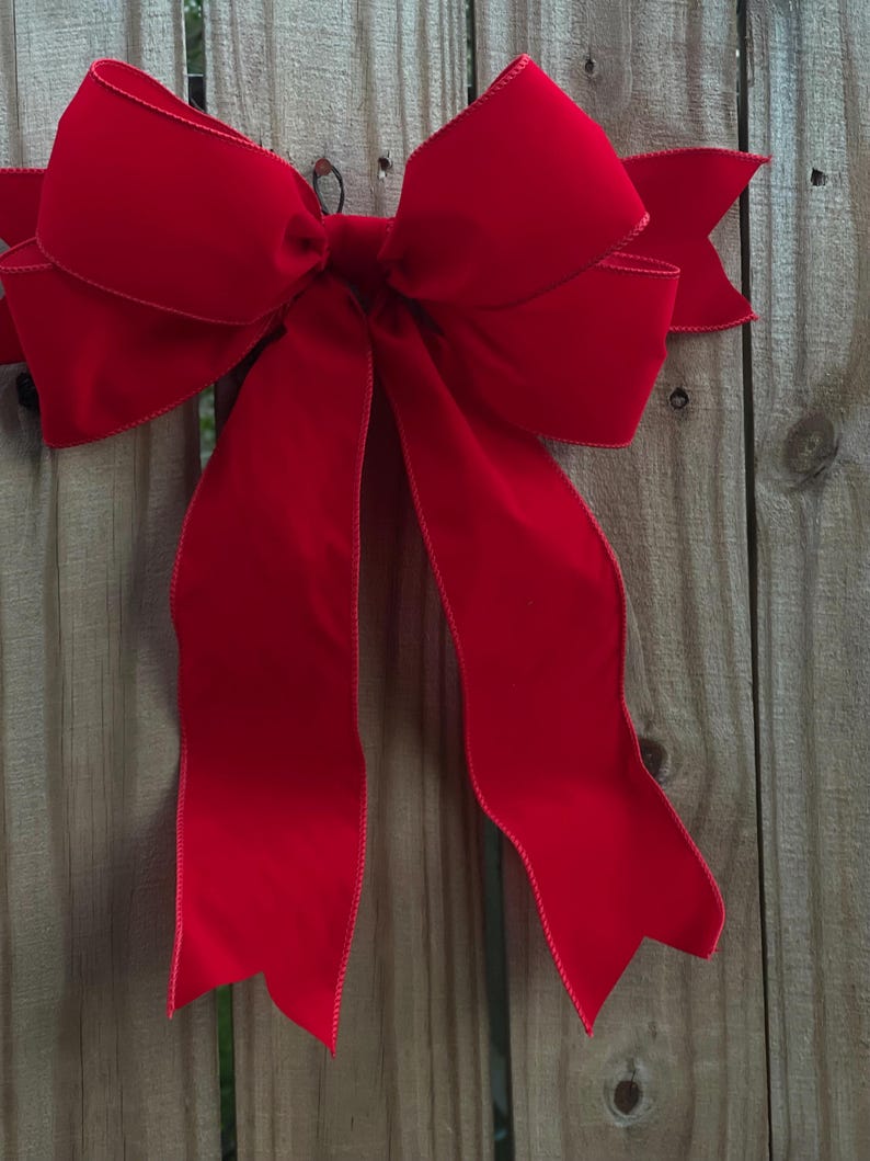Weather-resistant Red Christmas Bow: Outdoor Wreath & Tree Topper - Etsy