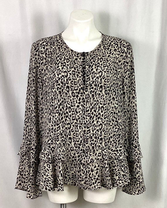 Current Air feminine ruffled crepe blouse -size-L - Gem