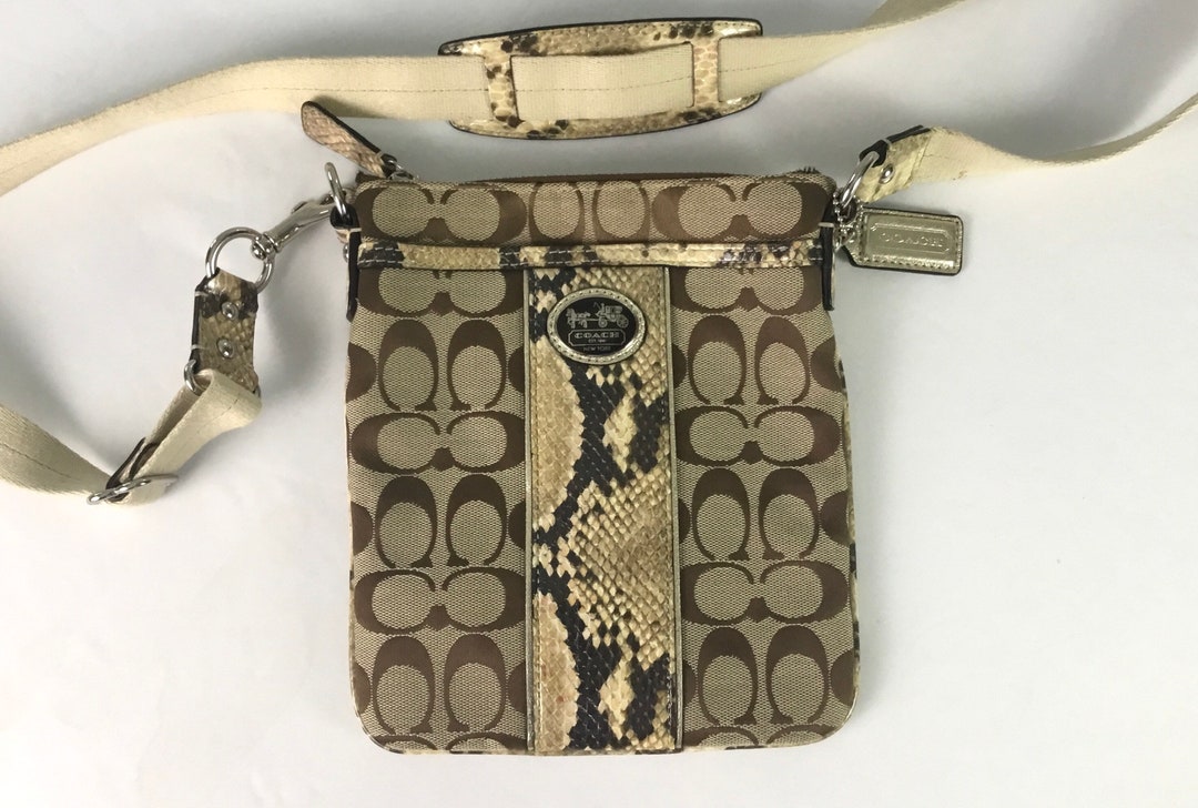 Coach Signature -kitt Messenger/crossbody Bag - Etsy