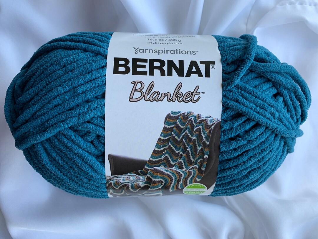 Dark Teal 10825 Bernat Blanket Yarn ~ 10.5 Oz Skein ~ Super Bulky (6 ...