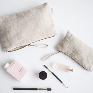 Minimalist Linen Makeup Bag. Sustainable Linen Makeup Pouch in Natural ...