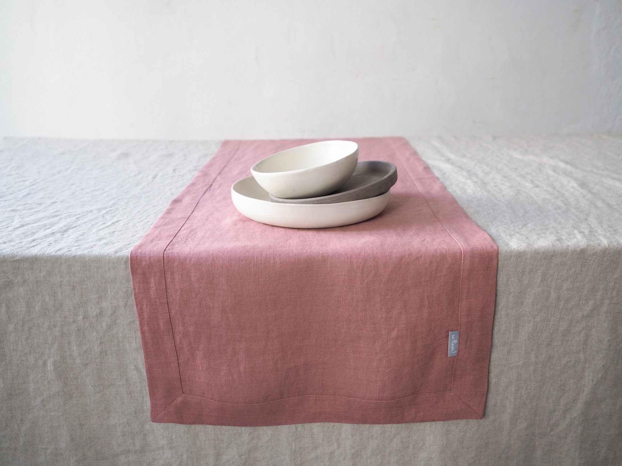 Dusty pink linen table runner. Stonewashed linen | Etsy