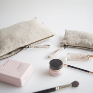 Sustainable Linen Makeup Pouch. Linen Cosmetic Bag in Pure White Color ...