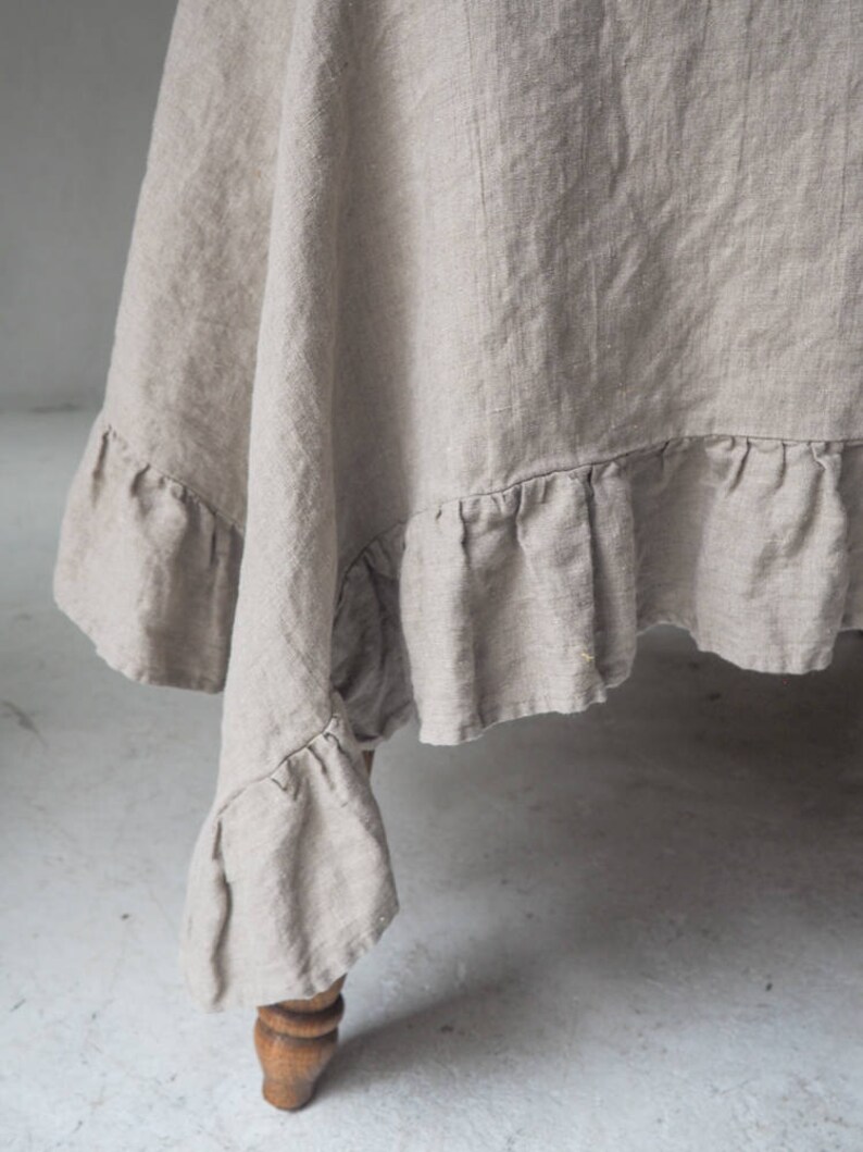 Ruffled linen tablecloth. Farmhouse-style linen tablecloth | Etsy