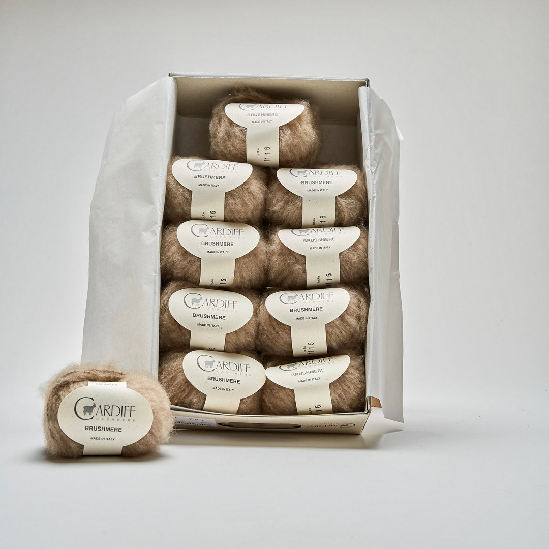 Italian Fluffy Cashmere Chunky Yarn GIFT BOX of 10 Cardiff Cashmere ...