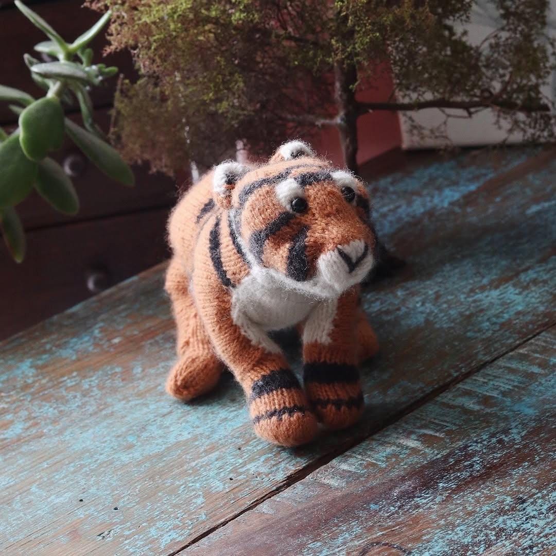 Tigger Tiger Cashmere Knitting Kit: DIY Pooh and Friends Project - Etsy