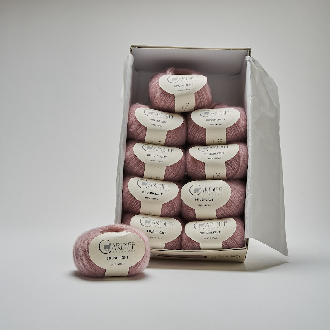 2024 NEW Shades Cardiff Fluffy Cashmere Yarn GIFT Box Brushlight ...