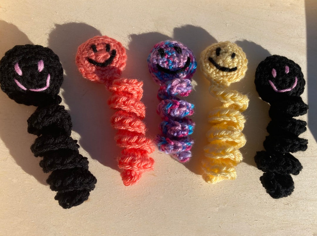 Worry Worm Buddy, Anxiety Pet, Fiddle Toy, Amigurumi ~4-5”, Handmade ...