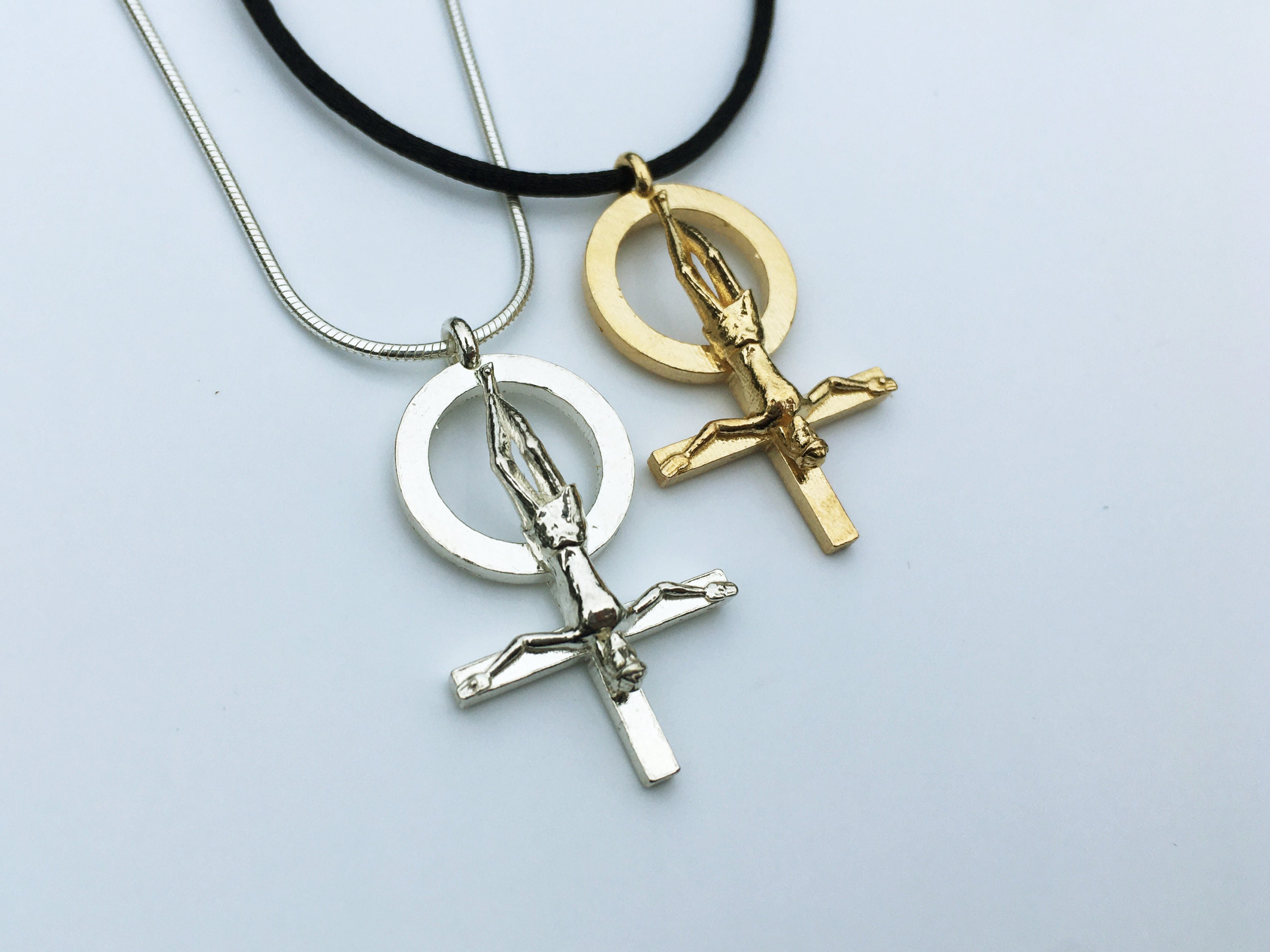 Venus Christ Inverted Crucifix Female Symbol - Etsy