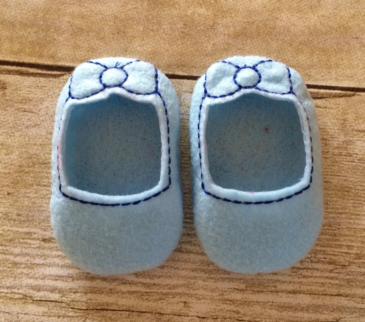 Digital Download 18" Bow Back Doll Shoes in the Hoop Embroidery Machine ...