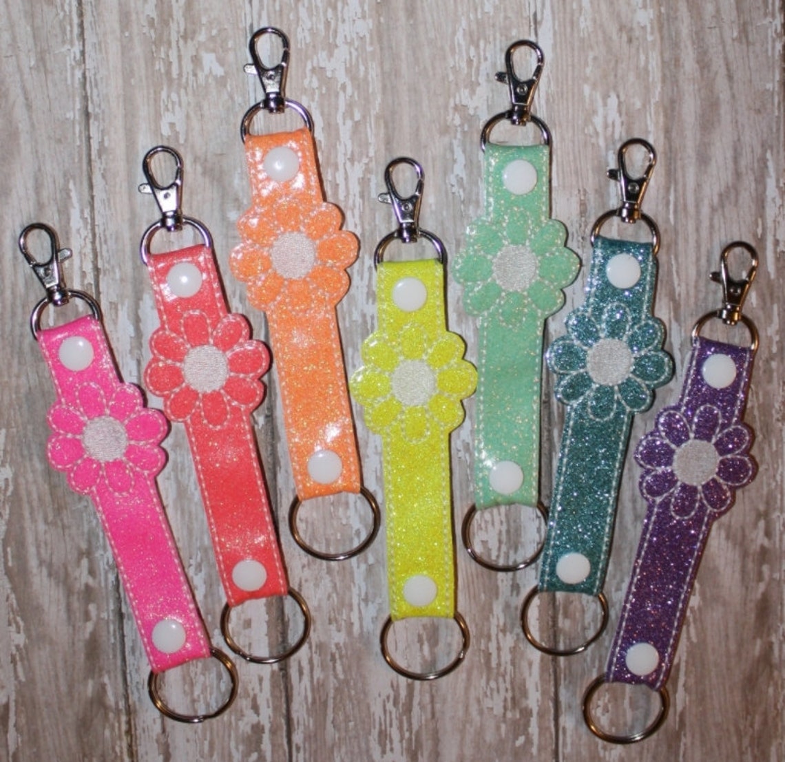 Digital Download Flower Keychain Embroidery Machine Design for the 5x7 ...