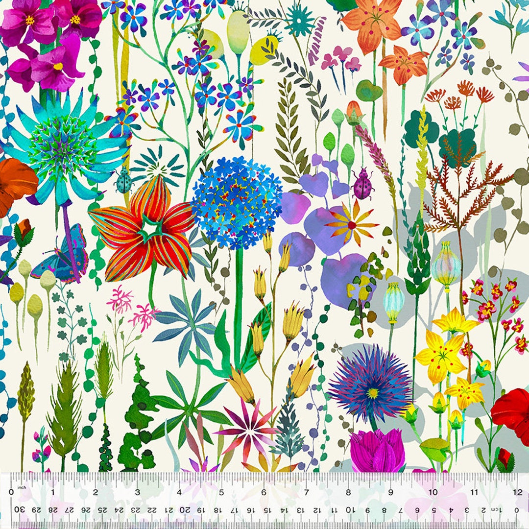 Flora Ivory - Gardenia - Sally Kelly - Windham Fat Quarters 100% Cotton ...