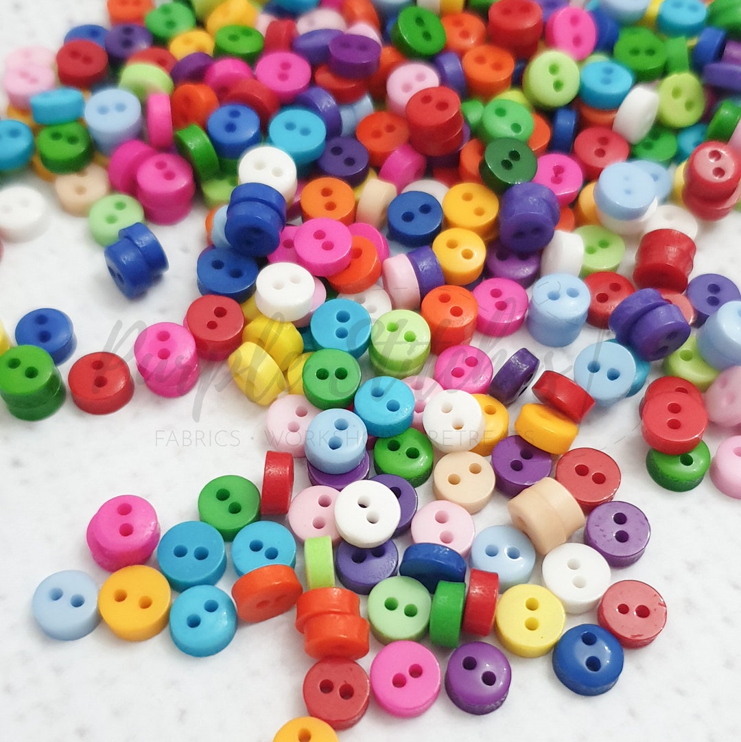 6mm Mini Round Plastic Buttons in Assorted or Single Colour Groups ...