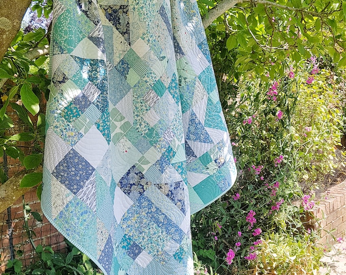 Rapid City Printed Quilt Pattern by Elizabeth Hartman, Printed Paper ...
