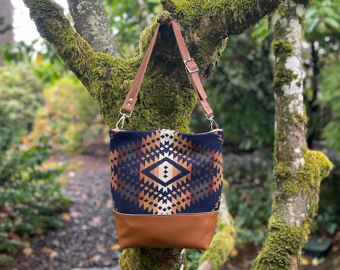 Hobo Tote Bag in Wool Land Leather, Mission Trails Navy, Boho Tote Bag ...