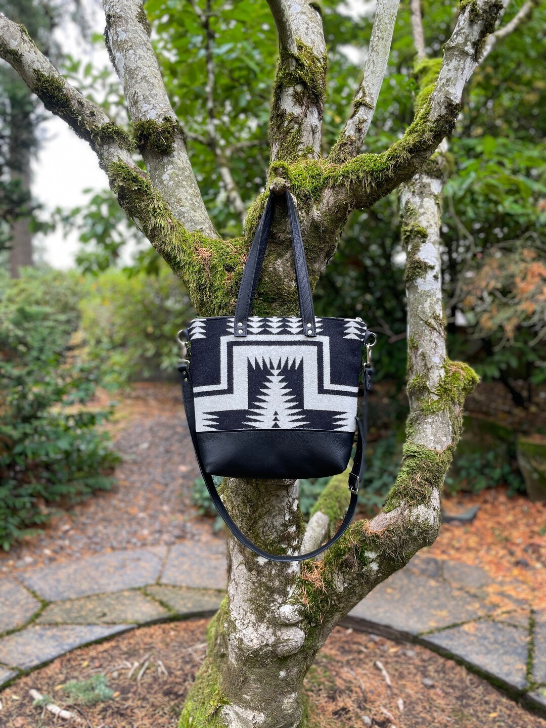 Large Crossbody Tote Bag in Walking Rock Wool and Leather-black Leather ...