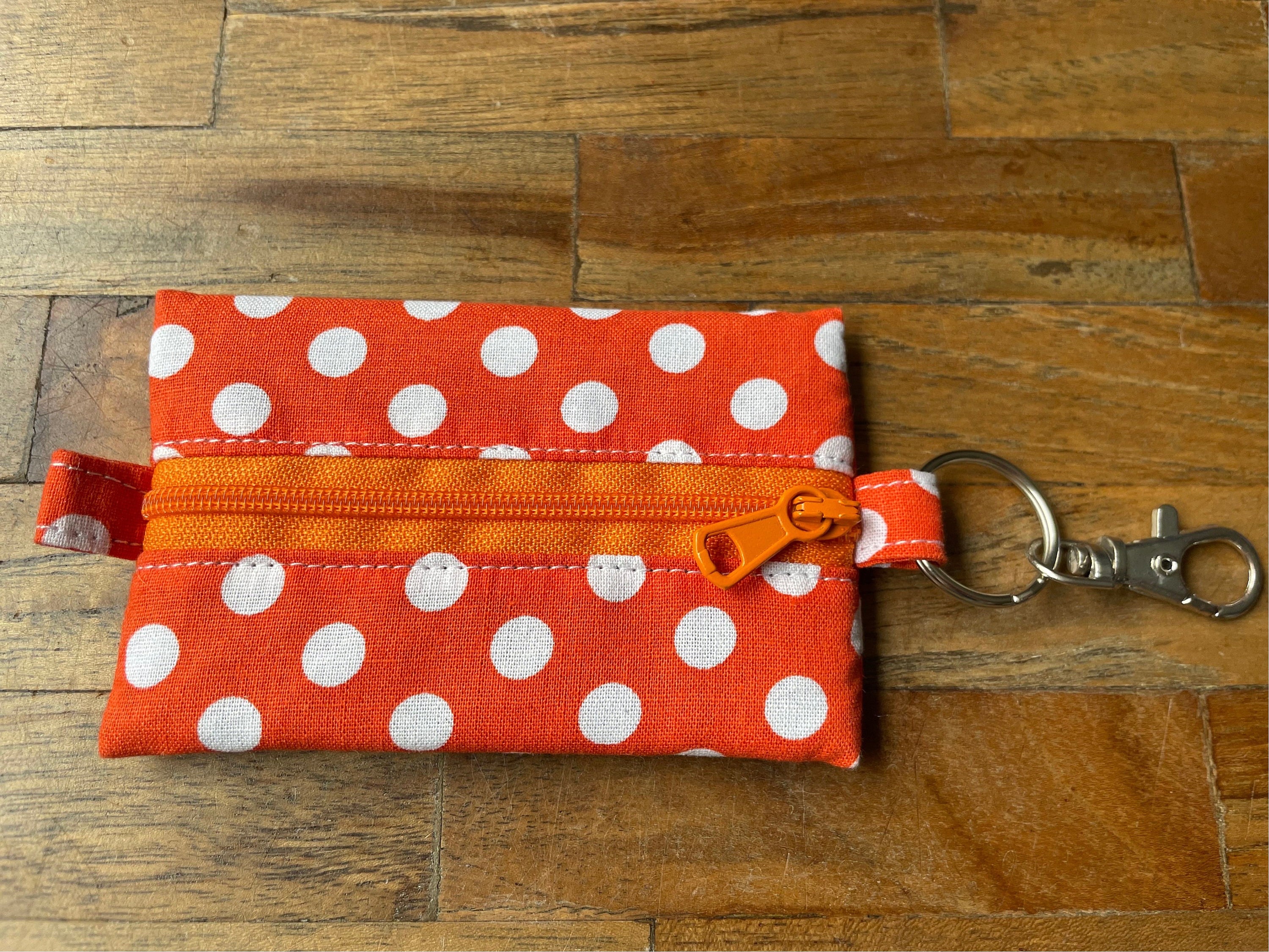 Small Zippered Pouch for Small Items Like Earbuds, Coins, Personal ...