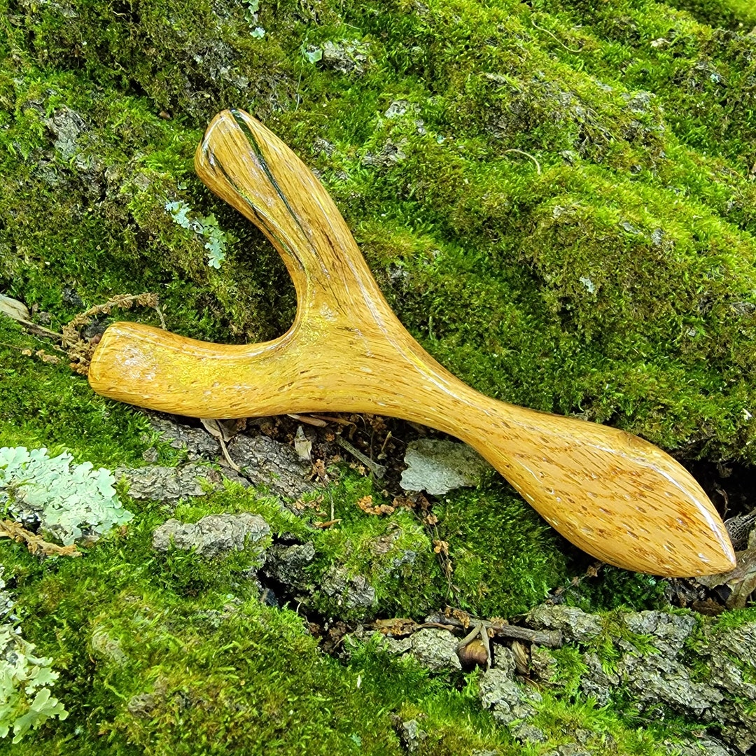 Red Oak Natural Fork Slingshot/catapult With Casting Resin and Moss ...