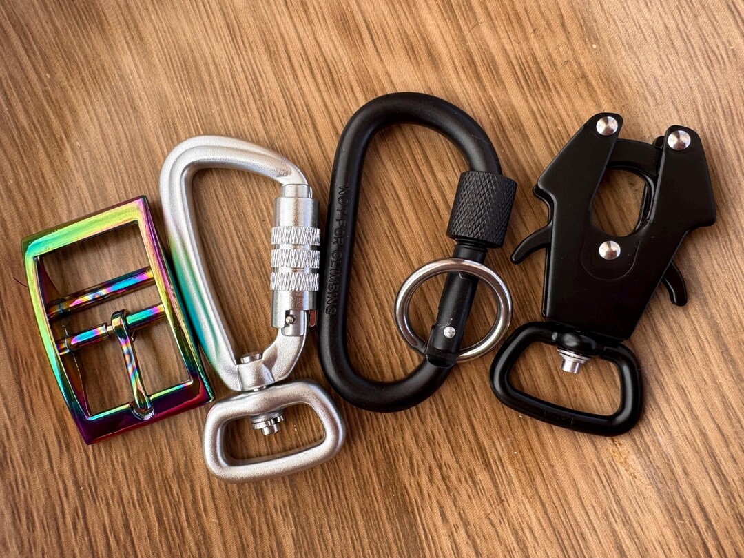 Rainbow Buckle Hardware Upgrade | Swivel Locking Carabiner | Frog Clip ...
