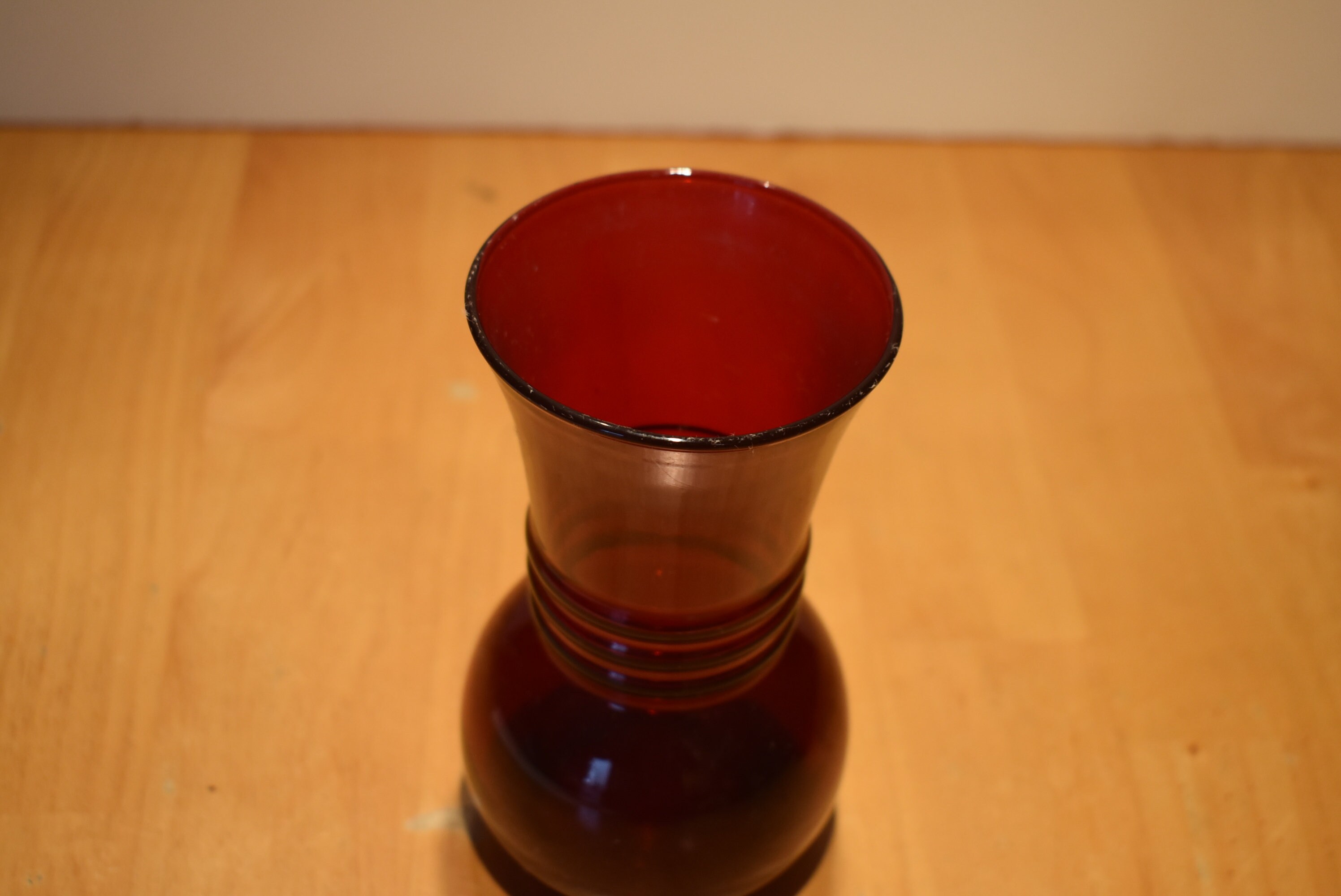 Vintage Anchor Hocking Ruby Red Glass Vase - Etsy