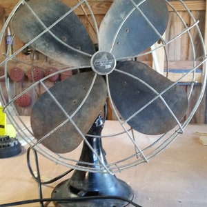 Antique 1940's Emerson Oscillating Fan 4-blade 21" Tall 18" Wide Model ...