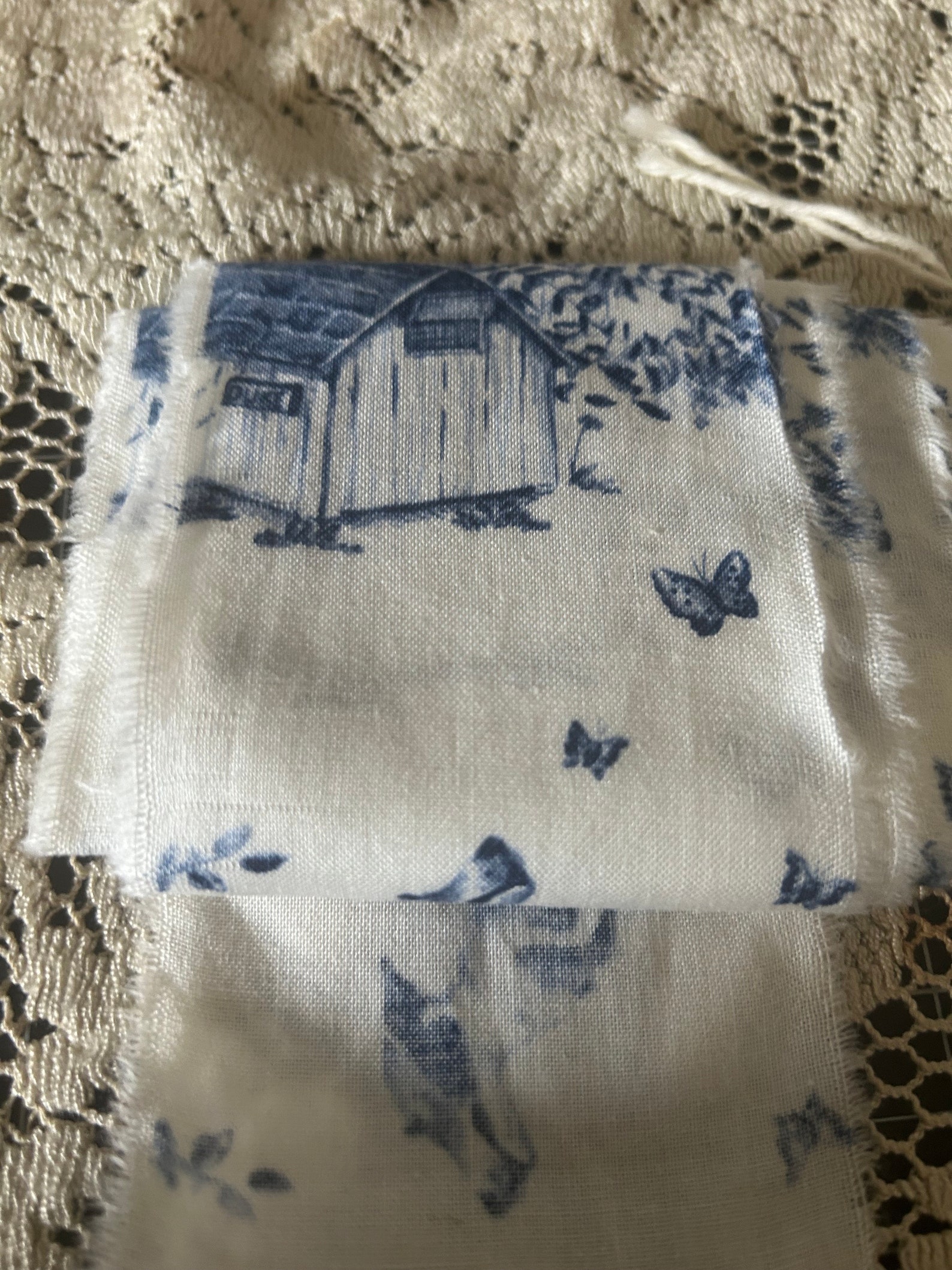 2 1/2 Yards Blue Dogs Toile French Country House Cotton Fabric Ribbon ...