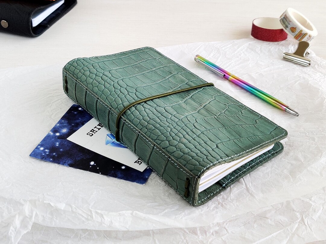 Croc Leather TN Planner 2025 Personal Size, Traveler's Notebook Agenda ...