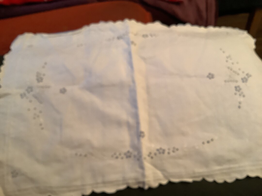 4 Pieces Unused Table Linen and Babys Pillowcase - Etsy