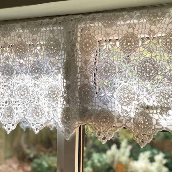 Crochet Valance - Etsy